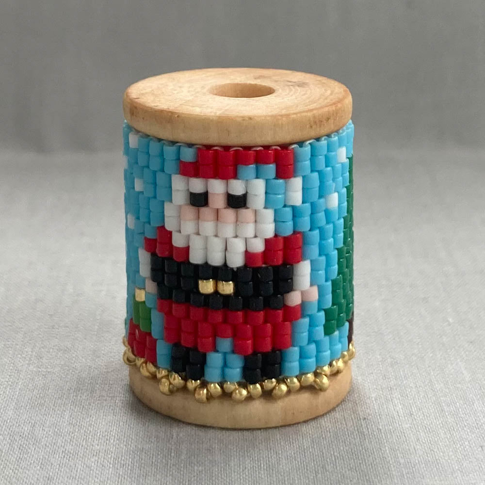 Christmas Trees and Santa Spool Cover Peyote Pattern - PDF – Jennifer ...